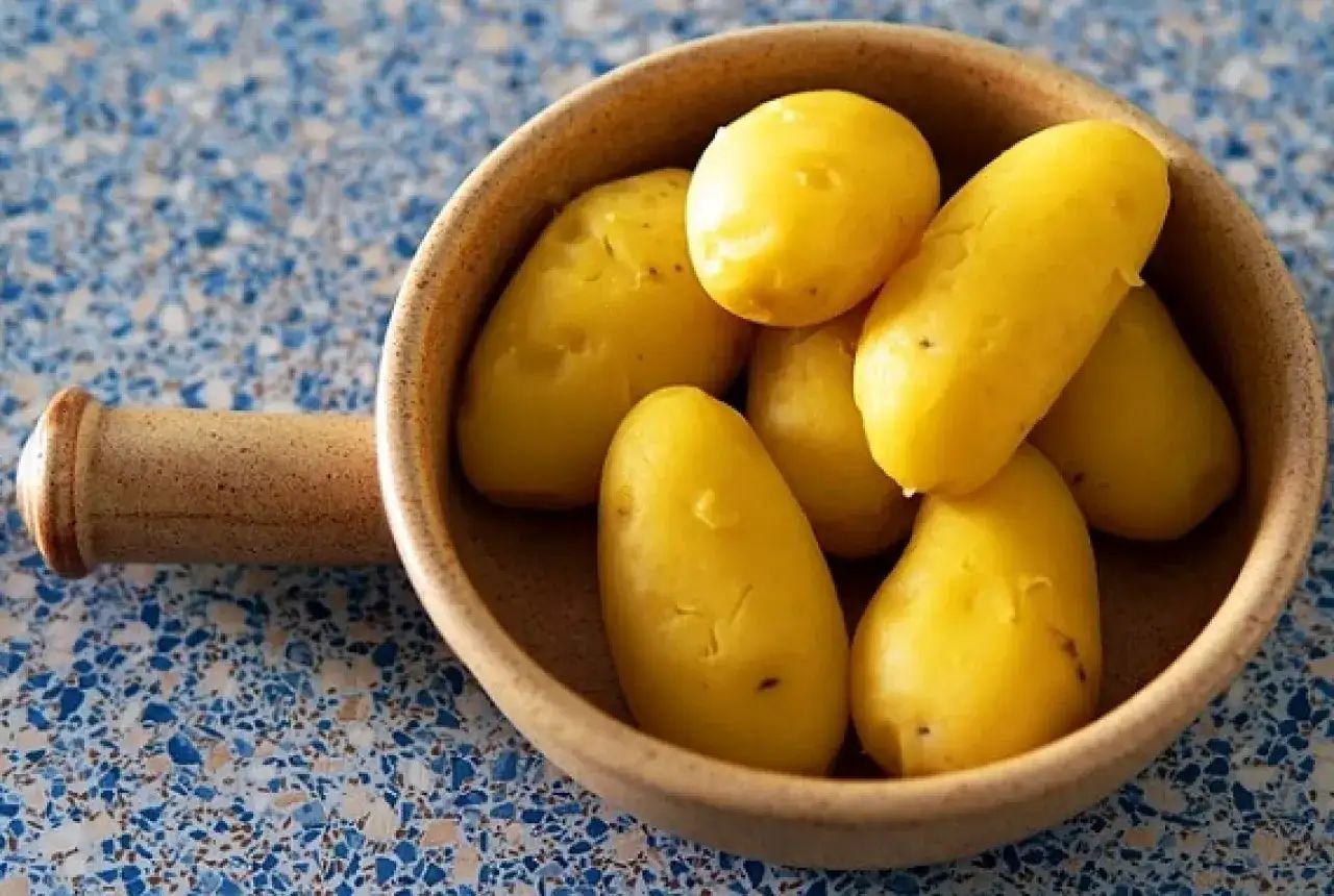 Oatmeal Sahabat Sarapan Sehat yang Praktis dan Mengenyangkan - IaytJournals